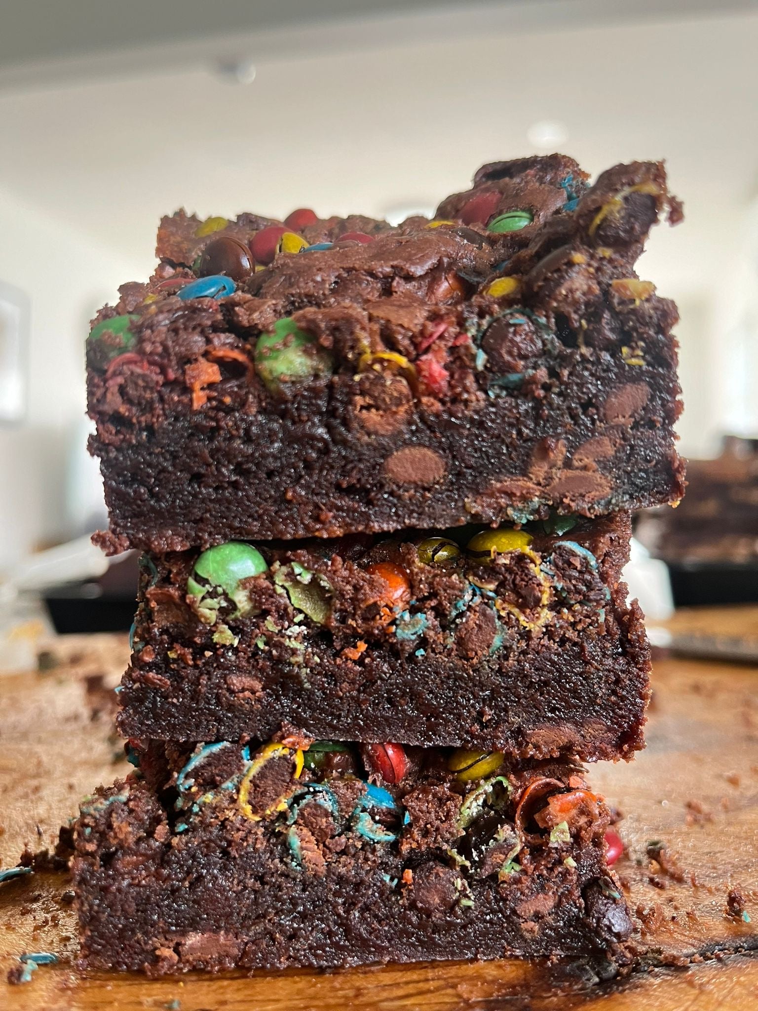 M&M Brownies – Basic Az Bakes